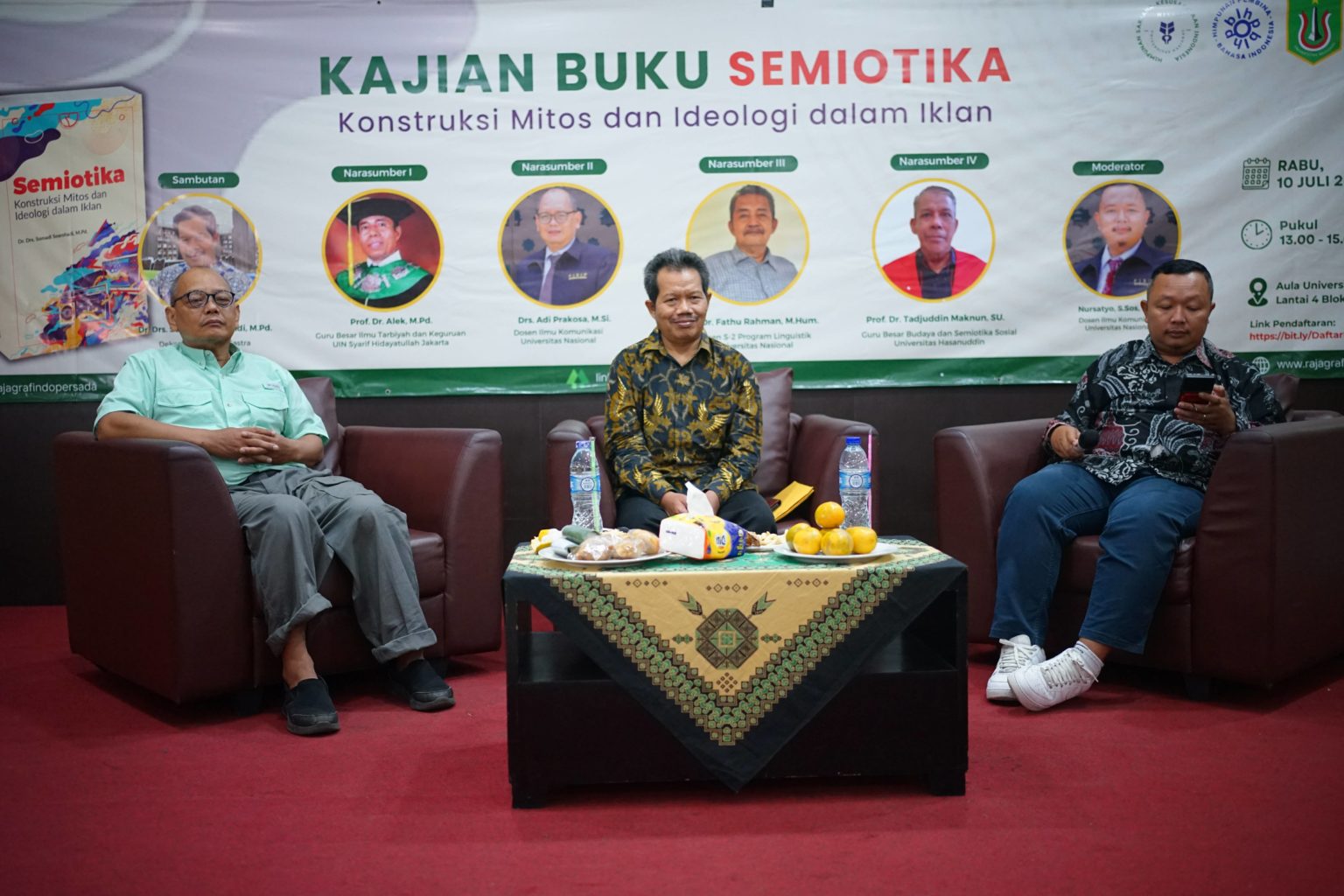 Kajian Buku "Semiotika: Konstruksi Mitos dan Ideologi dalam Iklan ...